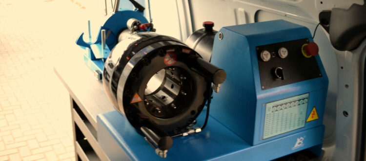 What Are The Different Types Of Swaging Machines?